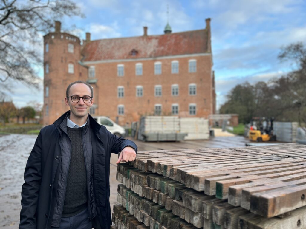 Gl. Estrup skifter taget - museumsmagasinet.dk